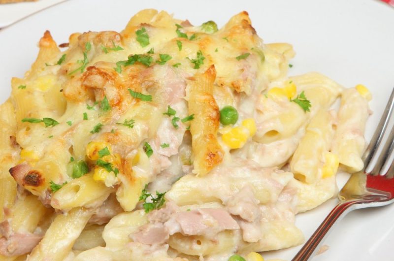 Slow Cooker Tuna Pasta Bake - Easy Peasy Slow Cook
