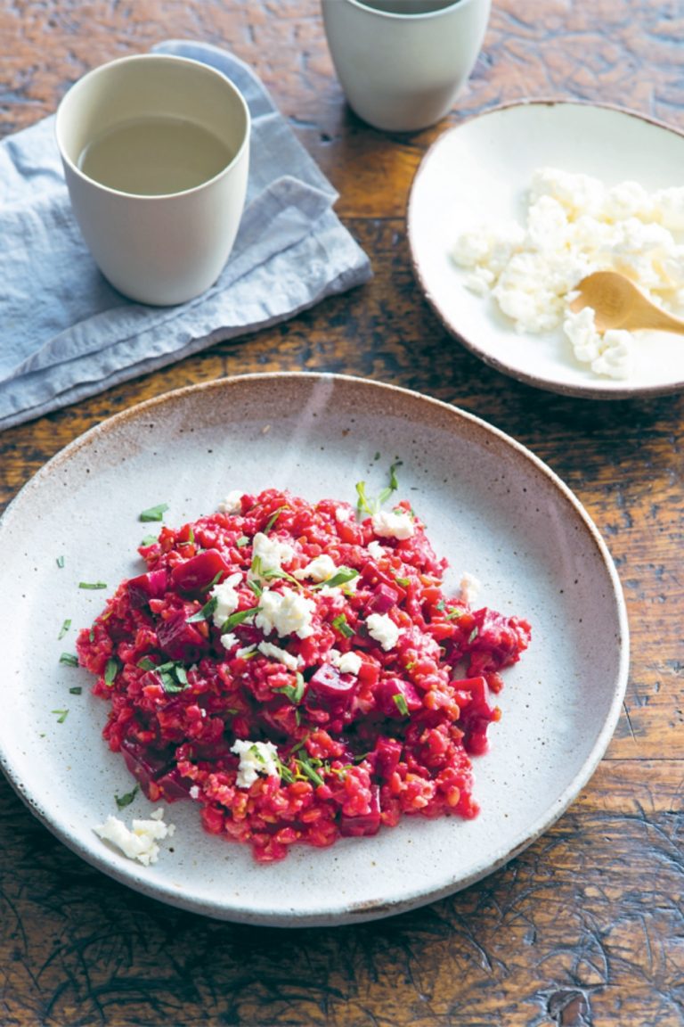 Slow Cooker Beetroot Risotto - Easy Peasy Slow Cook