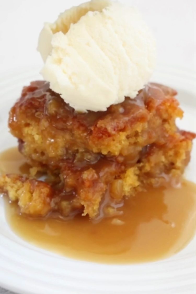 Slow Cooker Butterscotch Self Saucing Pudding - Easy Peasy Slow Cook