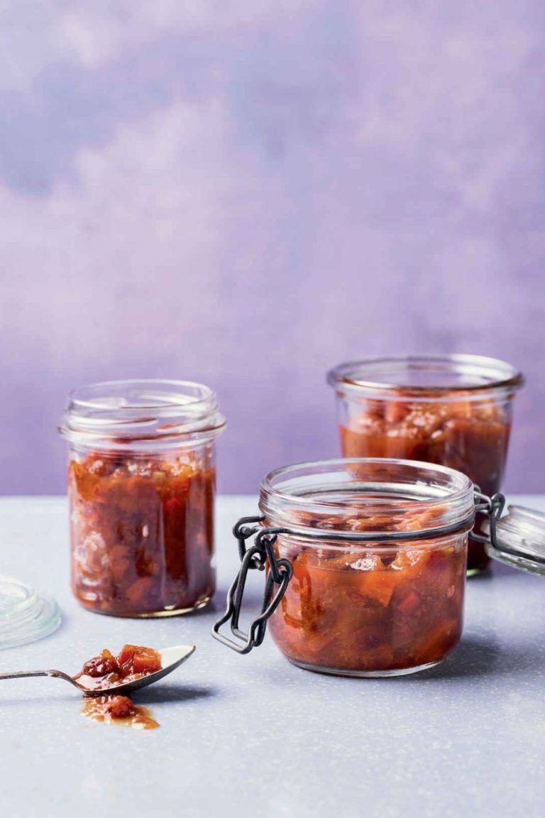 Slow Cooker Rhubarb Chutney - Easy Peasy Slow Cook