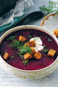 Slow Cooker Vegetarian Borscht - Easy Peasy Slow Cook