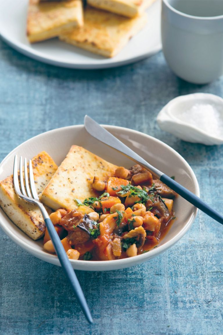 Slow Cooker Chickpea Cacciatore With Pan-fried Tofu And Olives - Easy ...